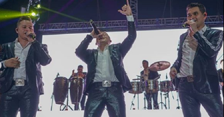 Llega Nuevo Vocalista a Banda Los Recoditos